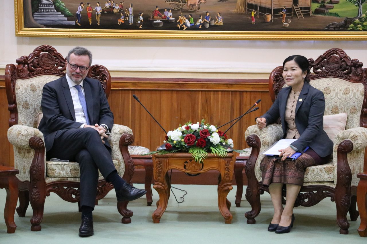 ຮອງລັດຖະມົນຕີ ກະຊວງແຜນການ ແລະ ການລົງທຶນ ຕ້ອນຮັບ ...